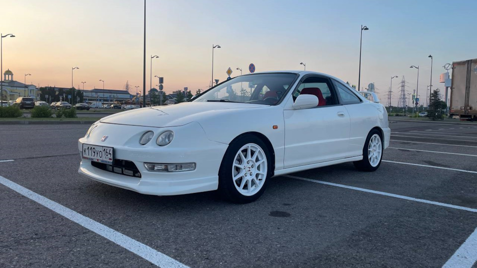 Honda Integra Type R Dc2 1 8 бензиновый 1997 Euro Левый руль на