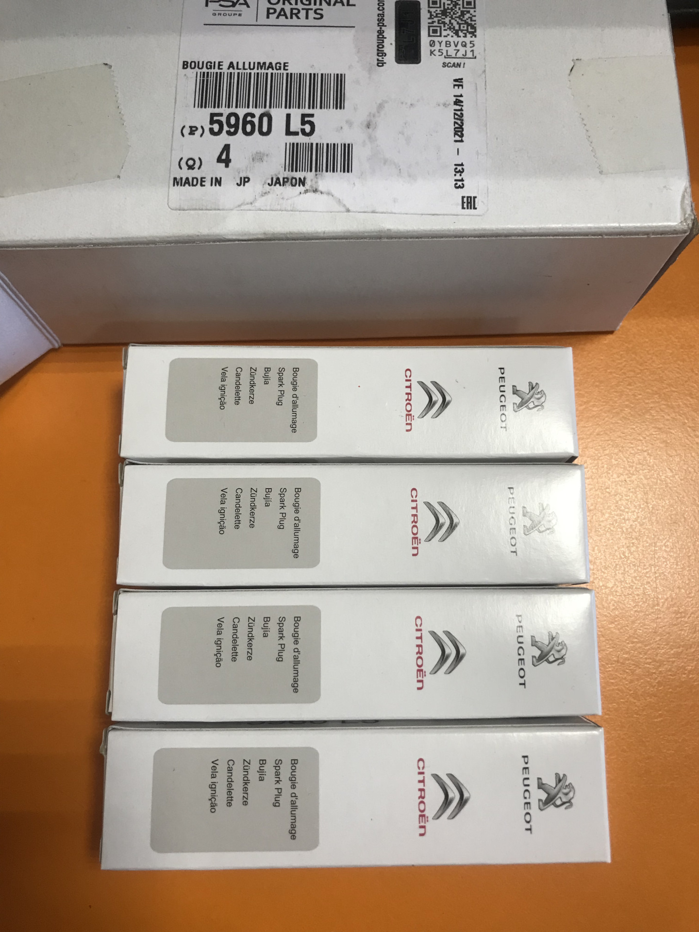 Свечи PSA 5960L5 — BMW 1 series (F20), 1,6 л, 2013 года | плановое ТО ...