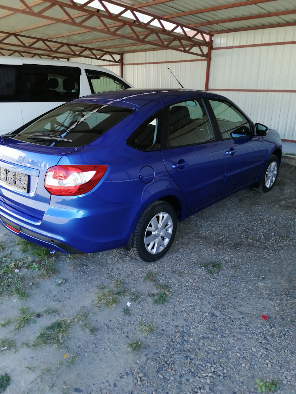 Получил номера — Lada Гранта Лифтбек (2G), 1,6 л, 2019 года | покупка машины | DRIVE2