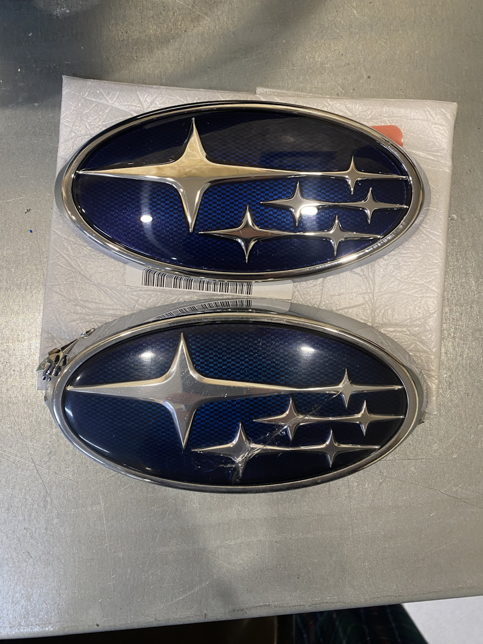 93013SA032 Эмблема передняя SUBARU | Запчасти на DRIVE2