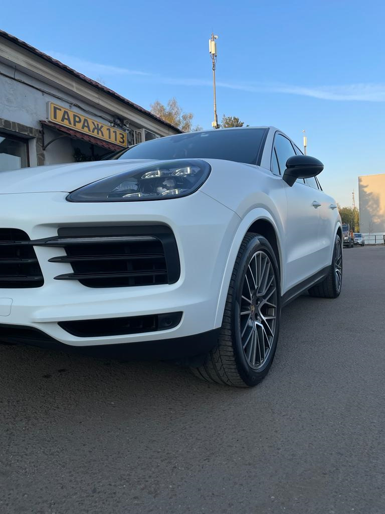 Подготовка к лету (пленка, керамика, новые колеса) — Porsche Cayenne (3G), 3 л, 2019 года ...