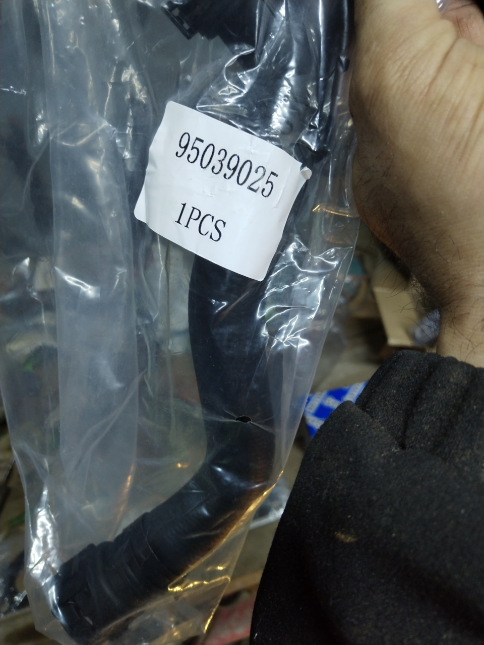 95039025 Шланг отопителя салона GM | Запчасти на DRIVE2