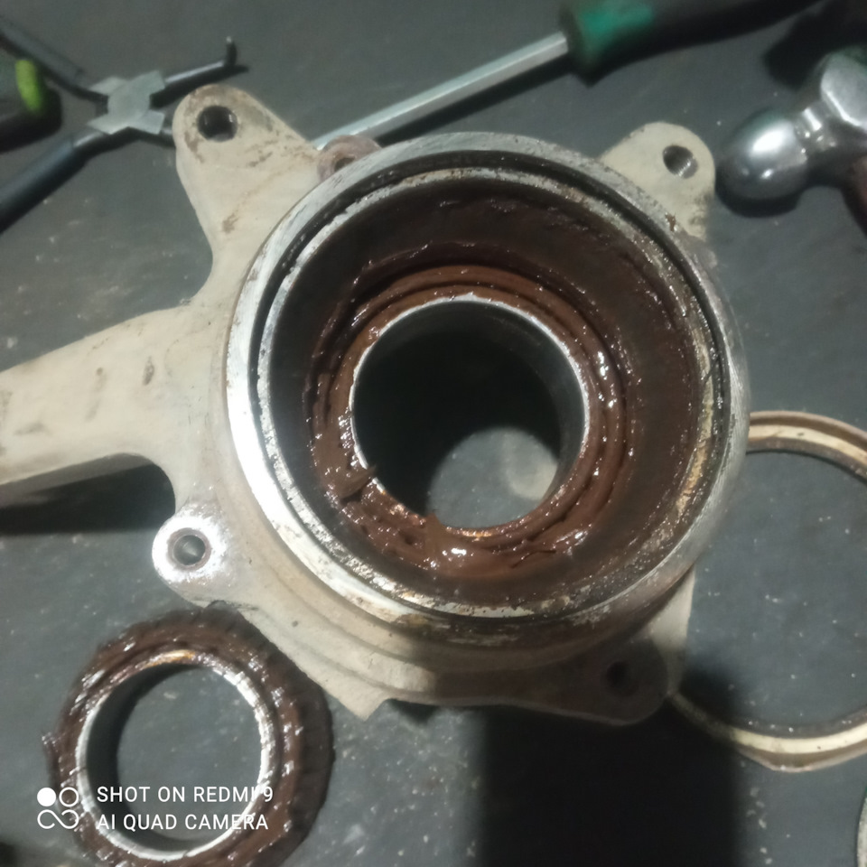 Ступичный подшипник — Toyota Land Cruiser Prado 90-series, 3,4 л, 1998 ...