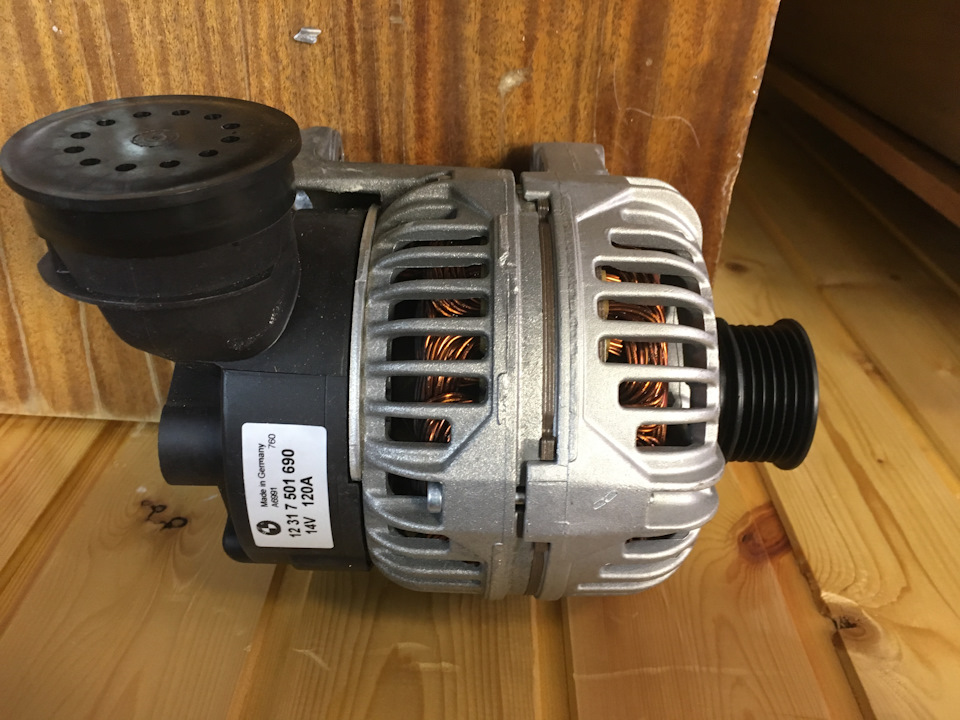 12317501690 Оборотный компактный генератор BMW | Запчасти на DRIVE2