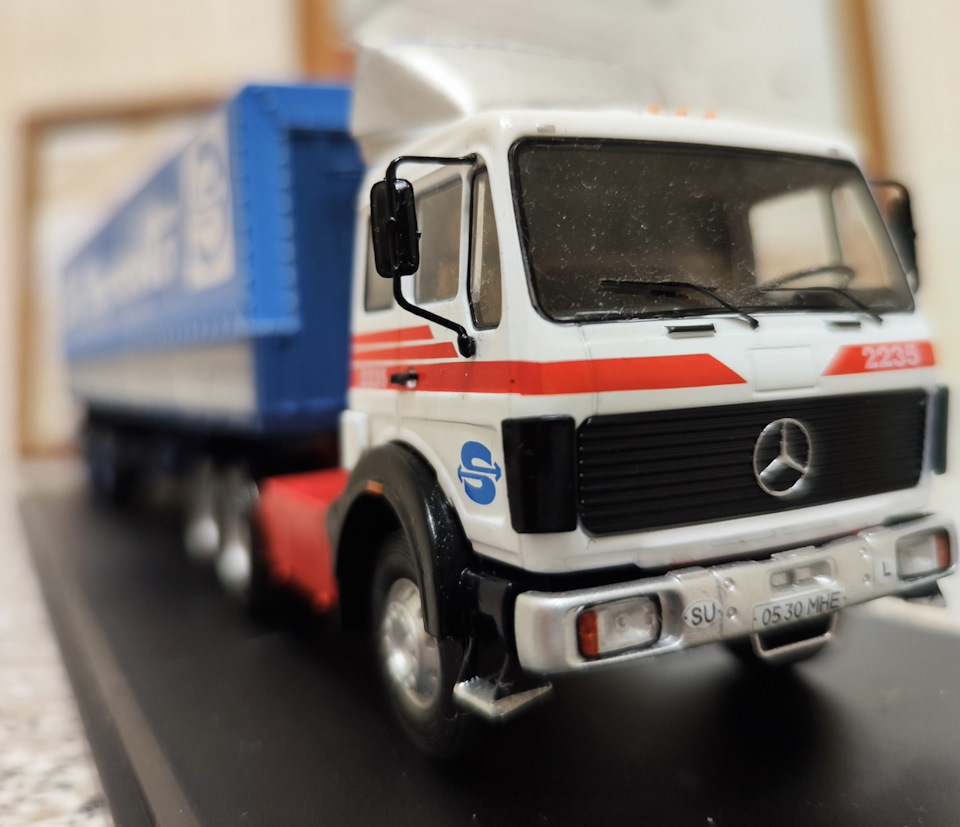 Mercedes Benz NG 2235 Совтрансавто- Москва (Кунцево). Масштаб 1:43. Производитель SSM ...