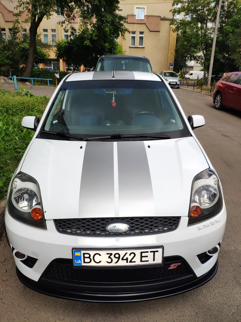 Тюнинг и марафет🔥 — Ford Fiesta ST (Mk V), 2 л, 2007 года | тюнинг | DRIVE2