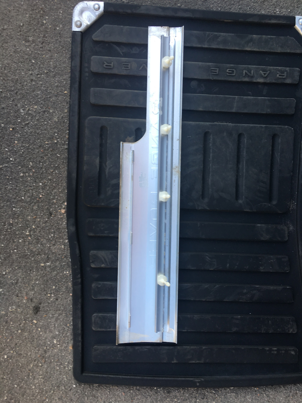 Накладки на пороги с подсветкой VPLMV0063 — Land Rover Range Rover (3G ...