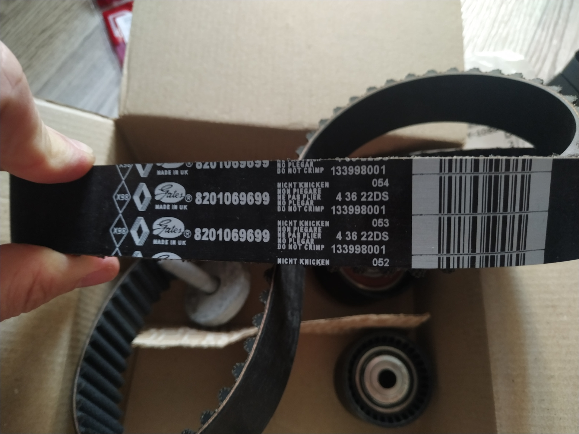 Подготовка к замене грм — Renault Megane II, 1,6 л, 2003 года ...