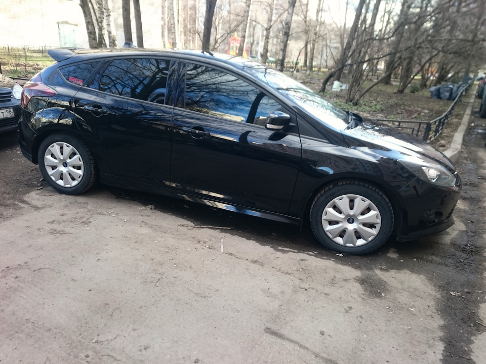Обвес — Пороги St + Дефлекторы — Ford Focus Hatchback III, 1,6 л, 2012 ...