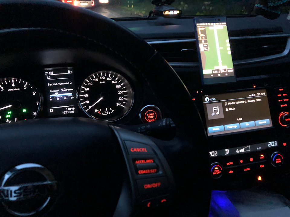 Замена передних подкрылок — Ford Focus Hatchback II, 1,6 л, 2009 года ...