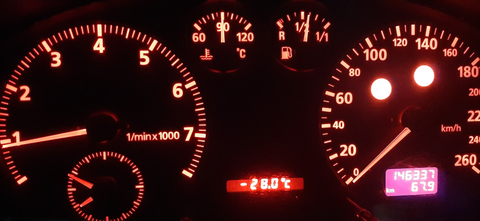 Термостат на Audi A4 1.6 ADP L Alte Frau ENGEL — Audi A4 (B5), 1,6 л ...