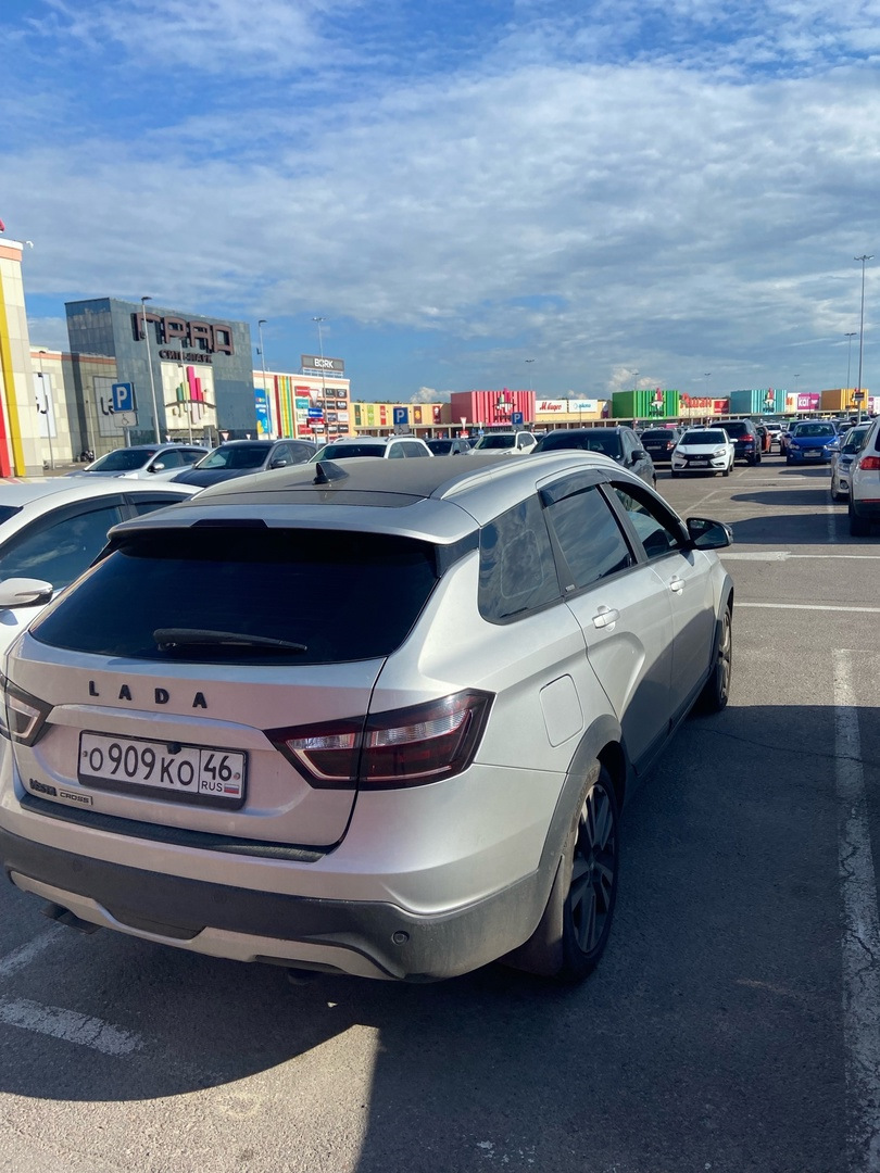 Омыватель камеры заднего вида — Lada Vesta SW Cross (1G), 1,6 л, 2020 ...