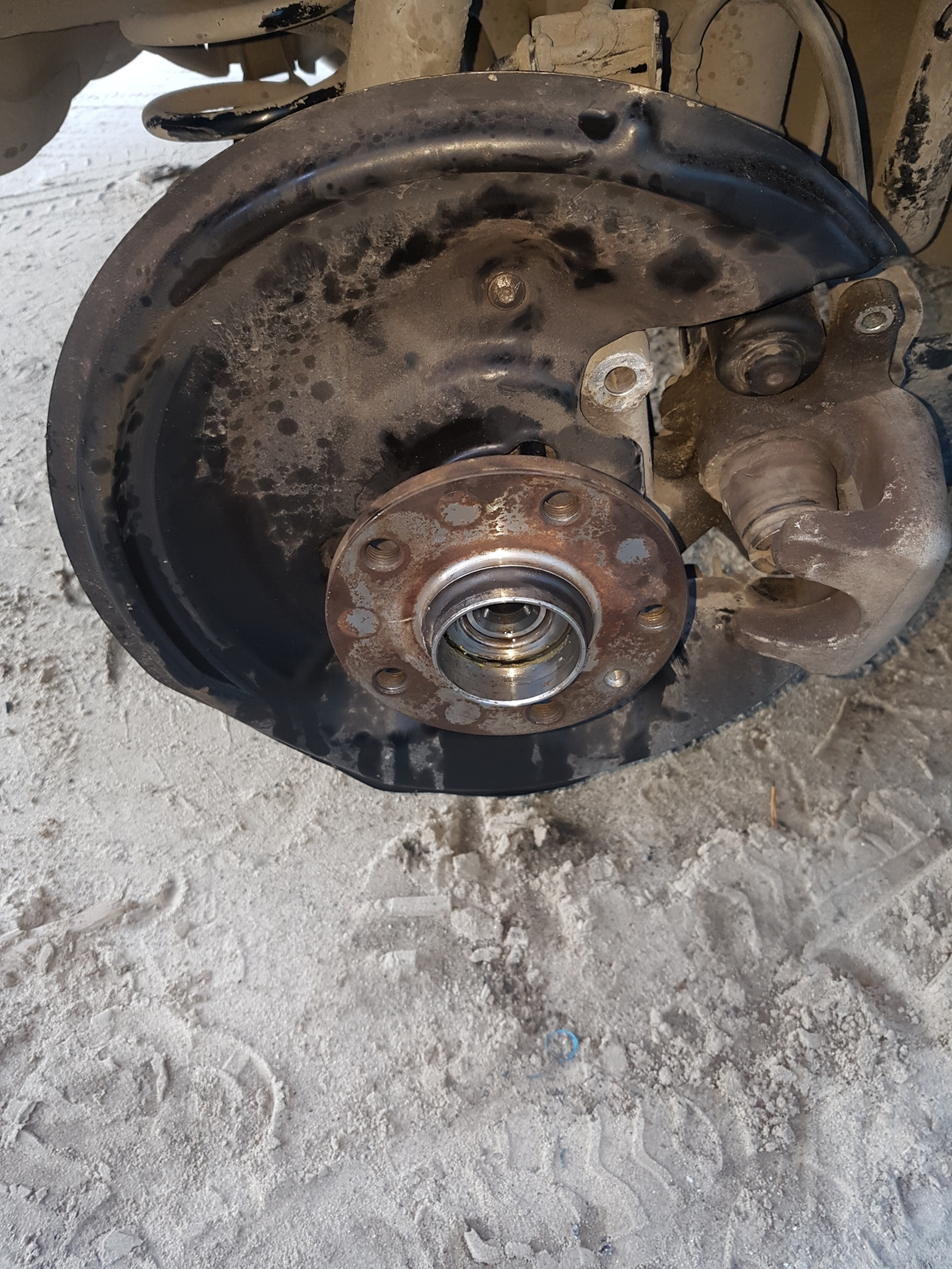 Постепенно становимся похожими на автомобиль. — Lada 21083, 1,5 л, 1995 ...