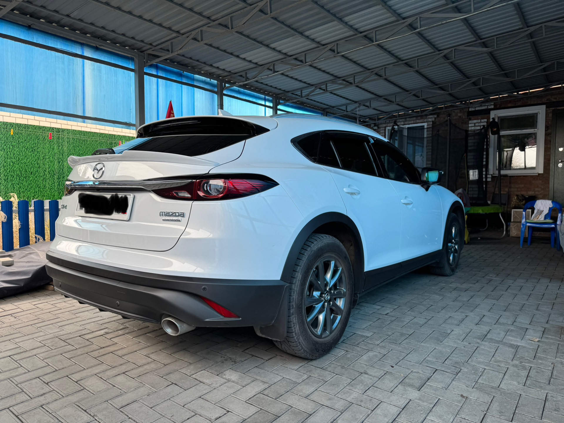 Спойлер лезвие — Mazda CX-4, 2 л, 2022 года | тюнинг | DRIVE2