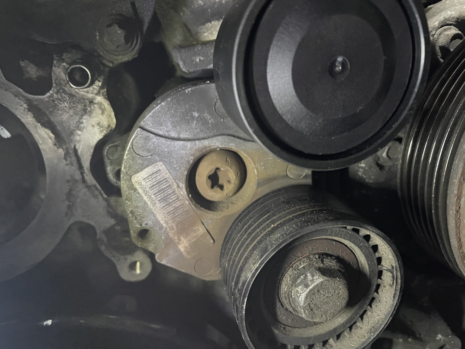 Замена помпы и попутно — BMW X5 (E70), 3 л, 2012 года | поломка | DRIVE2