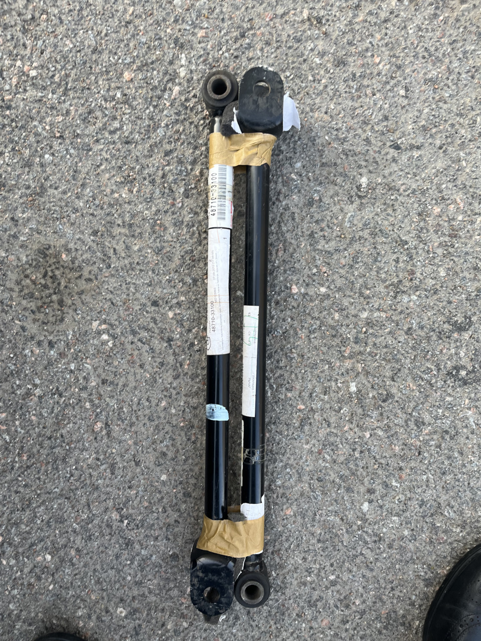 4871033100 Рычаг задней подвески поперечный левый / правый TOYOTA LEXUS ...