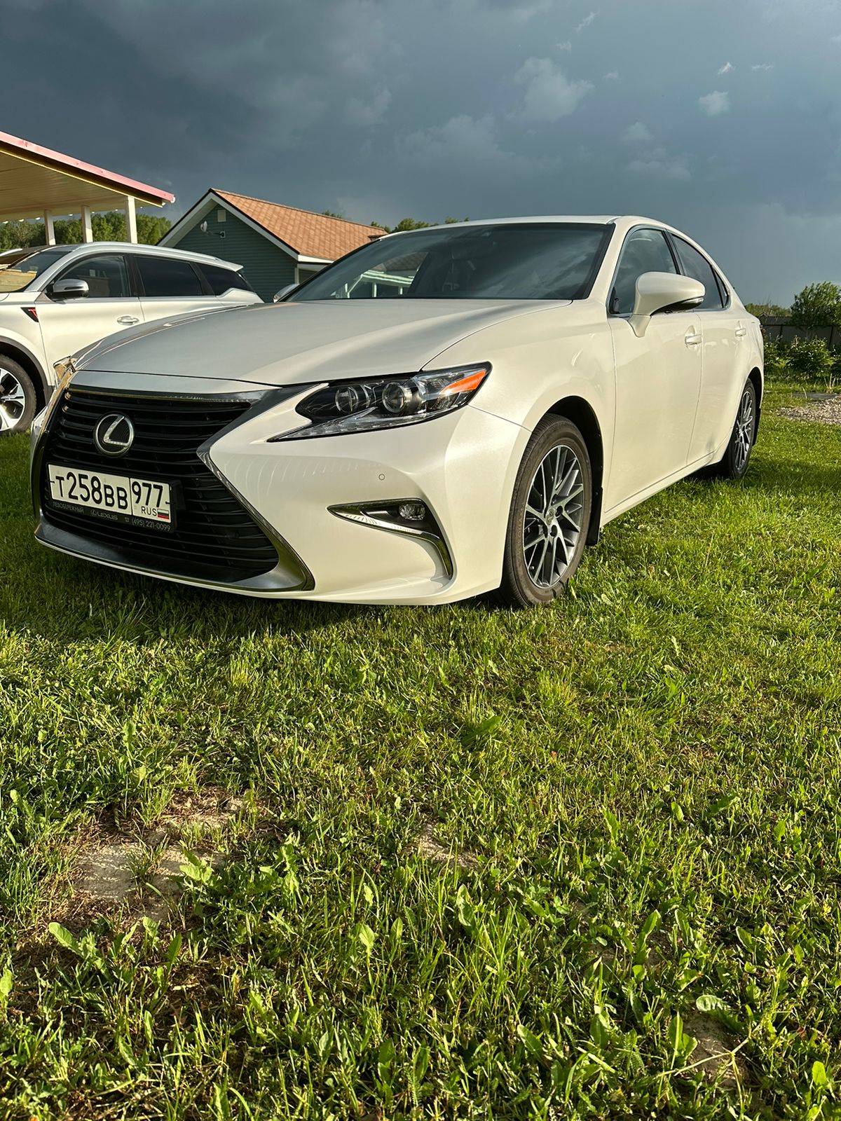 Летнее настроение — Lexus ES (XV60), 2,5 л, 2016 года | мойка | DRIVE2