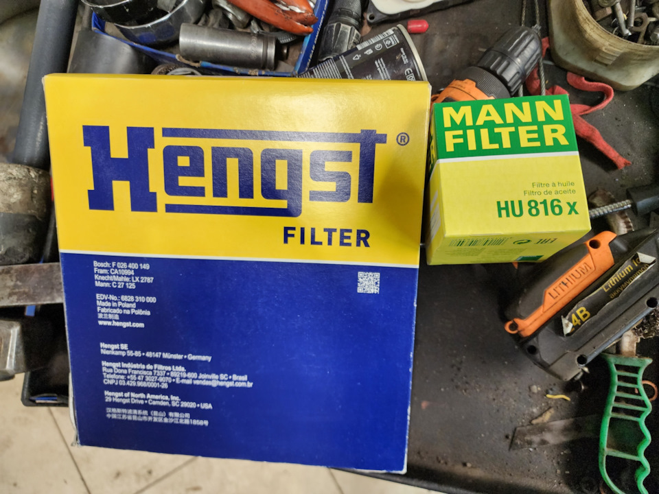 ТО: замена масла и фильтров — BMW 5 series (F10), 2 л, 2016 года ...