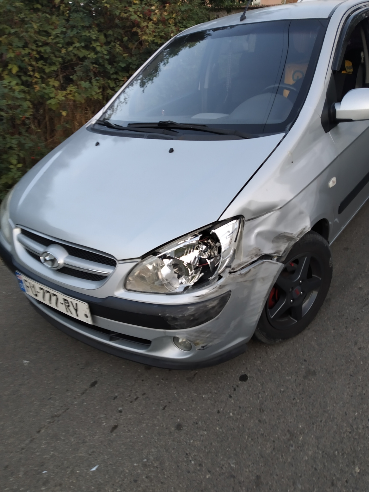 Неболшое ДТП — Hyundai Getz, 1,4 л, 2008 года | ДТП | DRIVE2