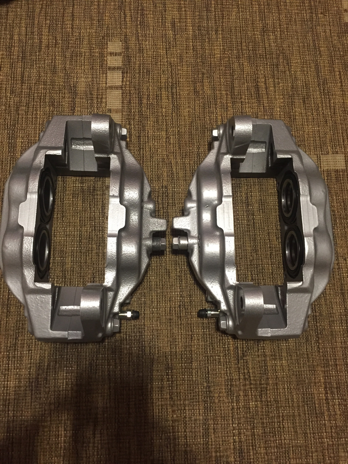 Ревизия тормозов — Toyota Land Cruiser 200, 4,5 л, 2011 года | плановое ...