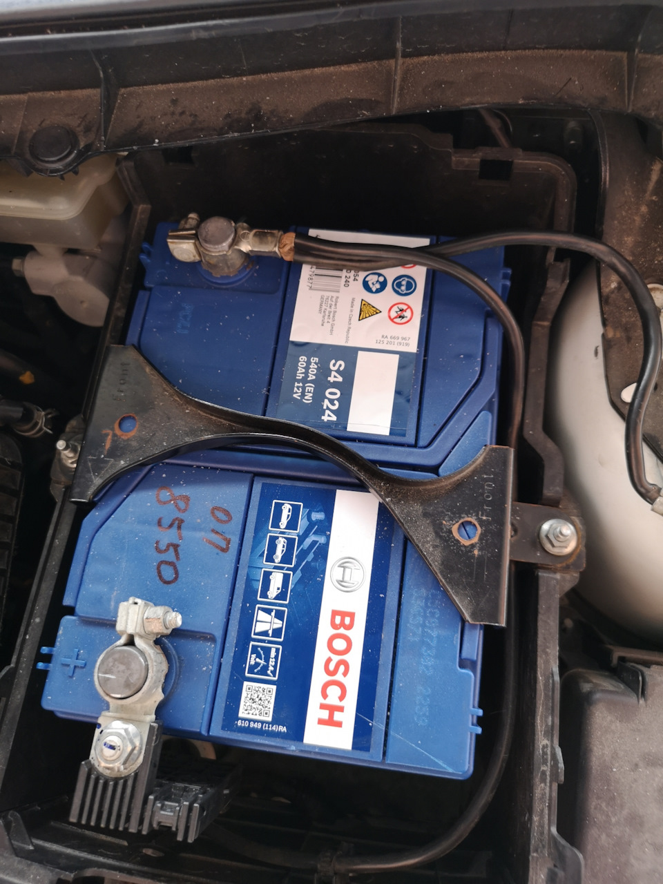 Новый аккумулятор — Mazda 3 (2G) BL, 1,6 л, 2013 года | запчасти | DRIVE2