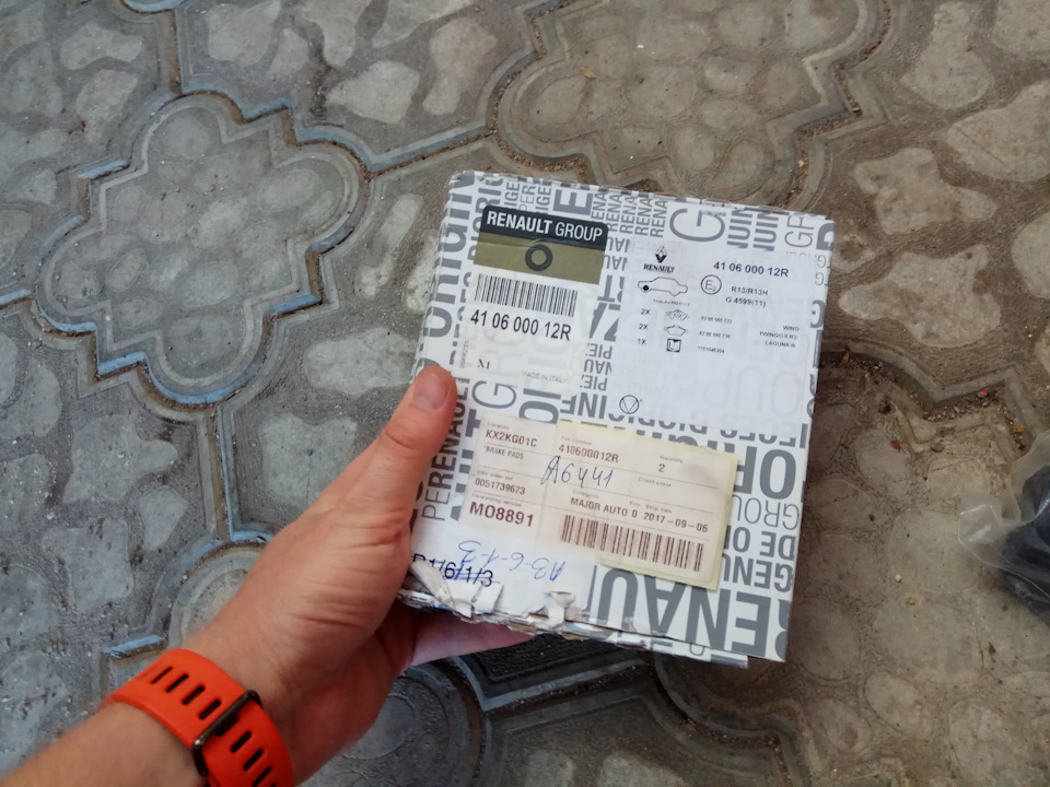 410600012R Колодки тормозные передние Laguna III RENAULT | Запчасти на ...