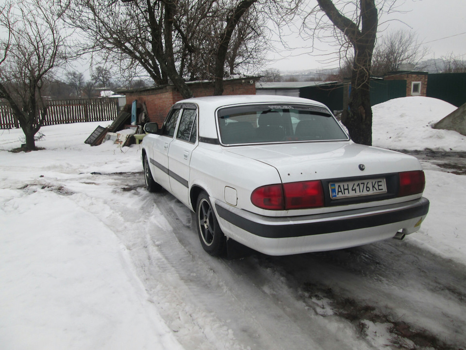 Продано — Volkswagen Passat Variant B4 1 9 л 1996 года продажа