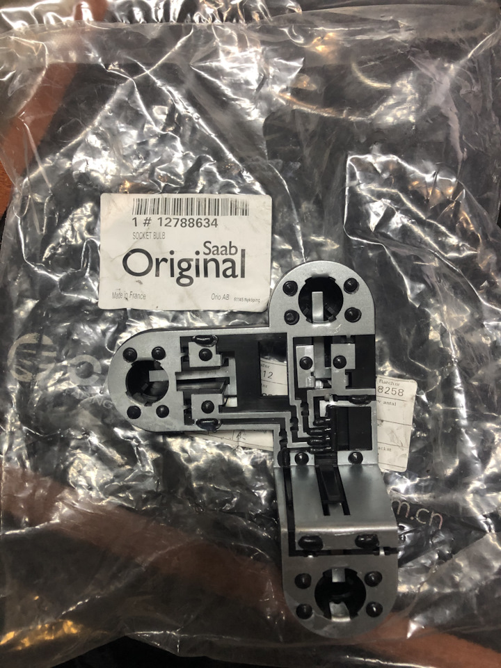 12788634 Патронный узел заднего фонаря GM | Запчасти на DRIVE2