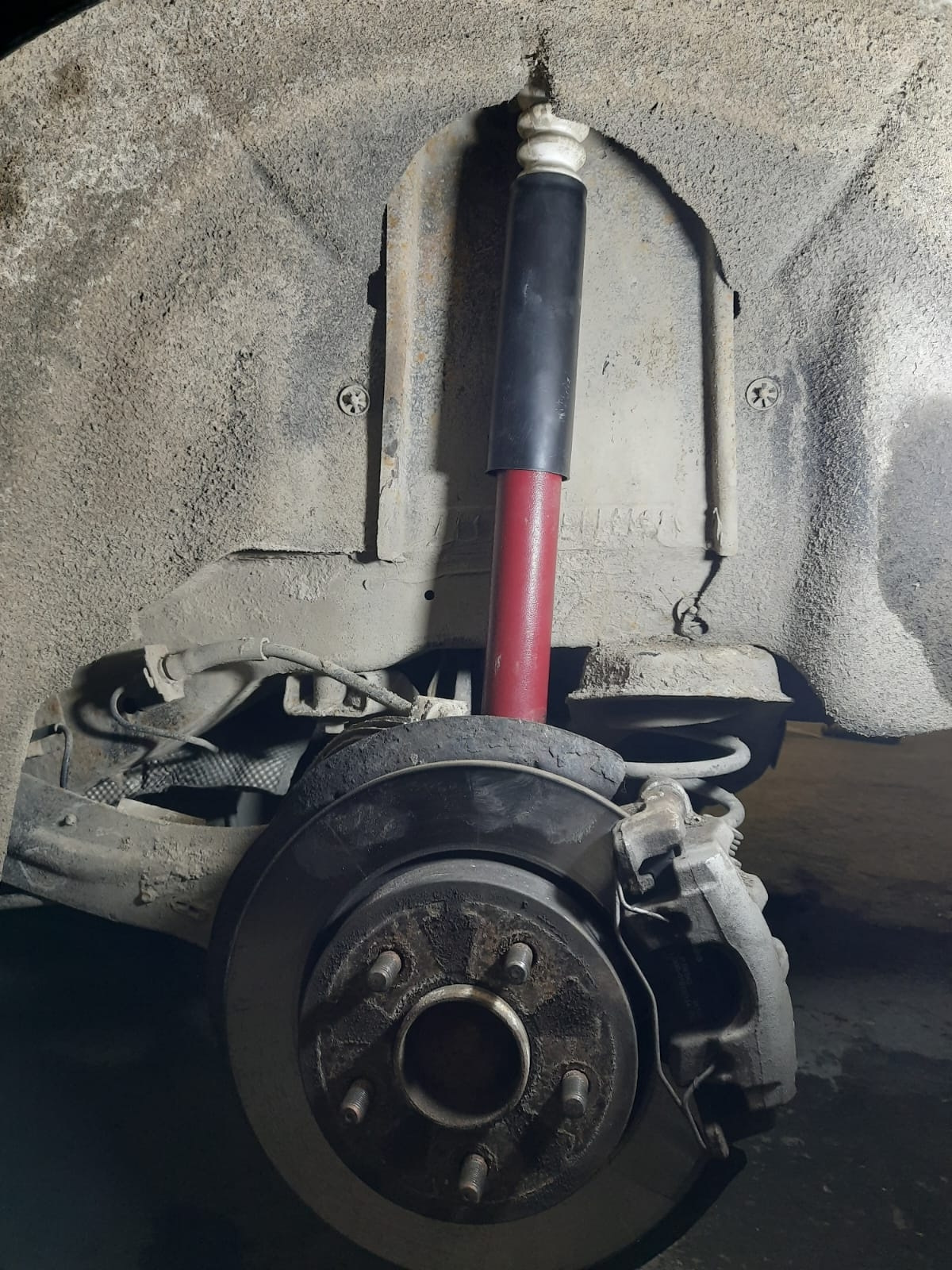 Замена масла, фильтров (салонный, воздушный) и задних стоек — Ford ...