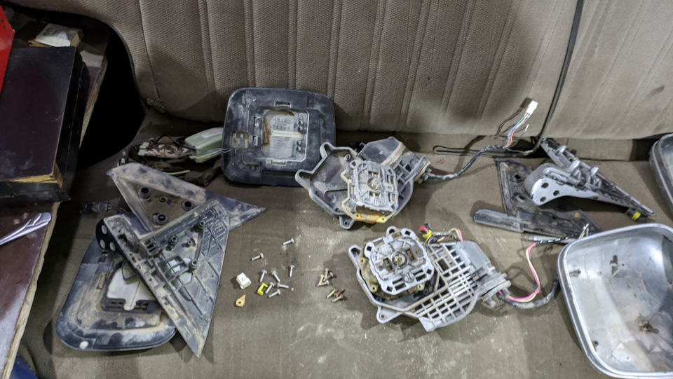 Боковые зеркала со складыванием — Mitsubishi Montero Sport, 3 л, 2000 ...