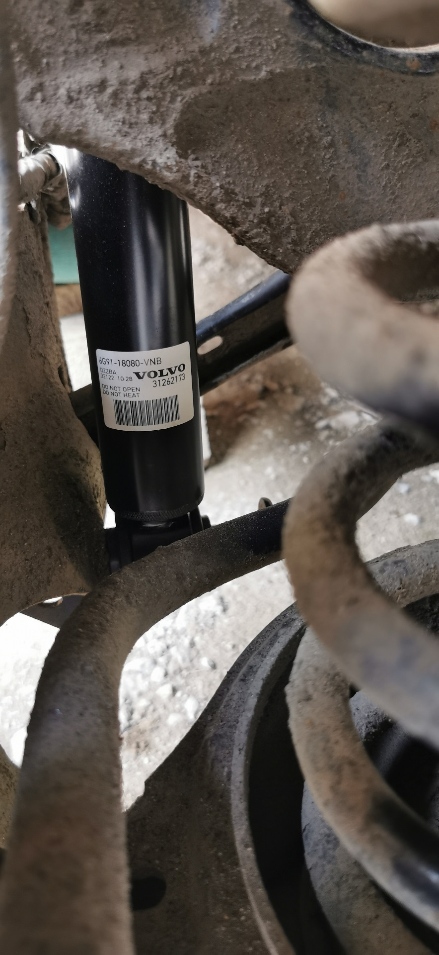 31262173 Амортизатор Volvo | Запчасти на DRIVE2