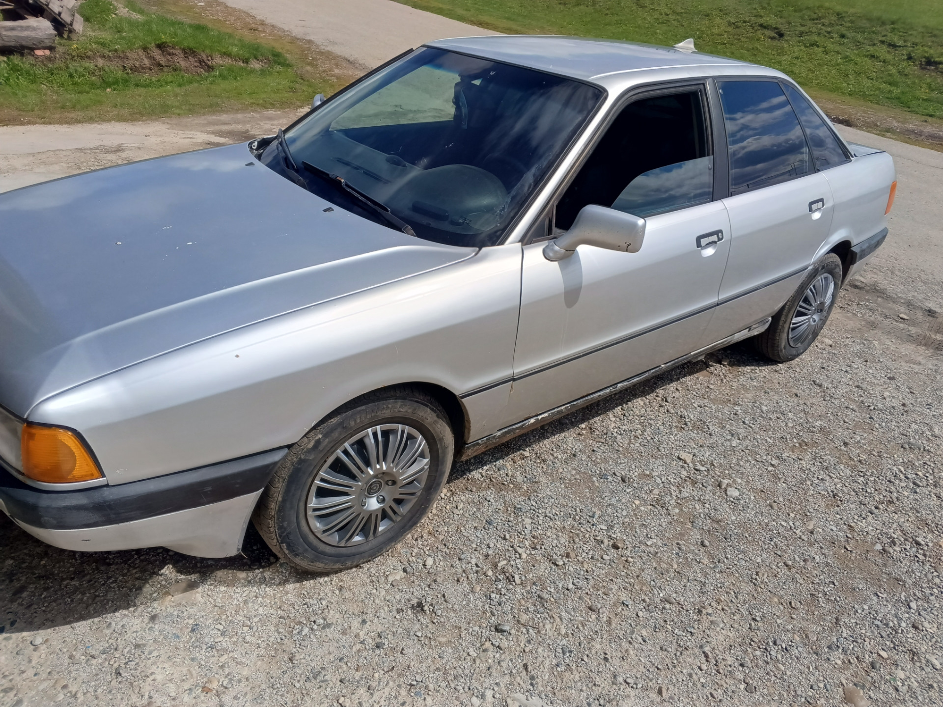 Колпаки r14 — Audi 80 (B3), 1,6 л, 1990 года | стайлинг | DRIVE2