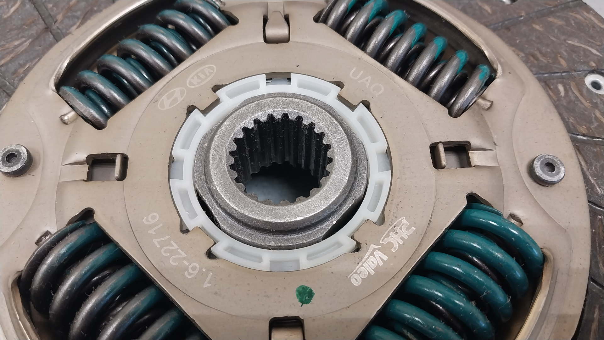 Оригинальное сцепление Valeo и Seco для Kia/Hyundai 1.4-1.6 i30/Solaris ...