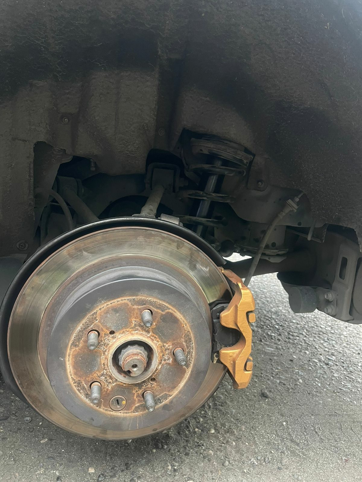 Замена ударных сайлентблоков и задних амортизаторов GRS182 — Toyota ...