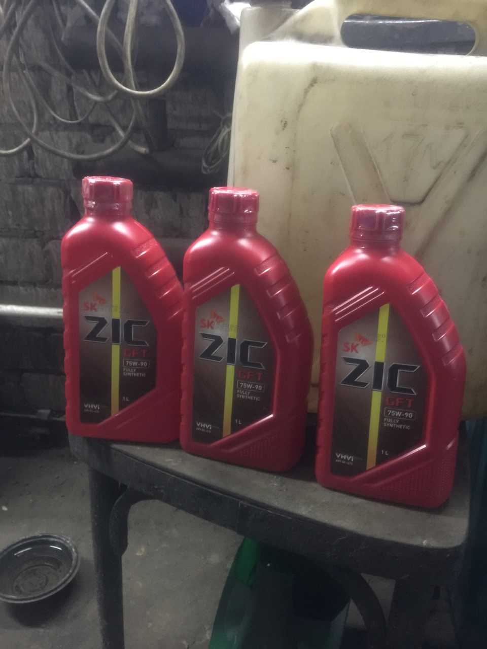 Замена заднего ступичного подшипника — Hyundai Grand Starex, 2,5 л ...