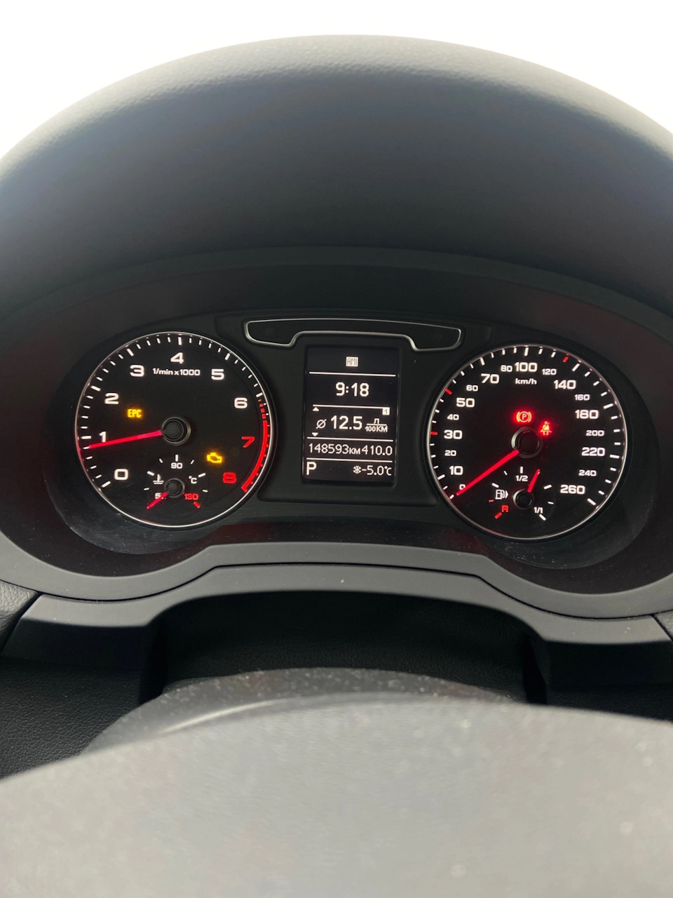 Замена катушек зажигания на Audi Q3 — Audi Q3 (1G), 2 л, 2013 года ...