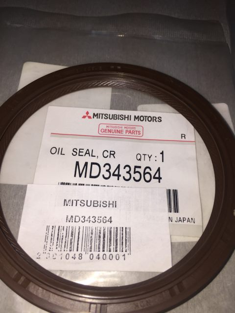 MD343564 Сальник коленвала задний Mitsubishi | Запчасти на DRIVE2