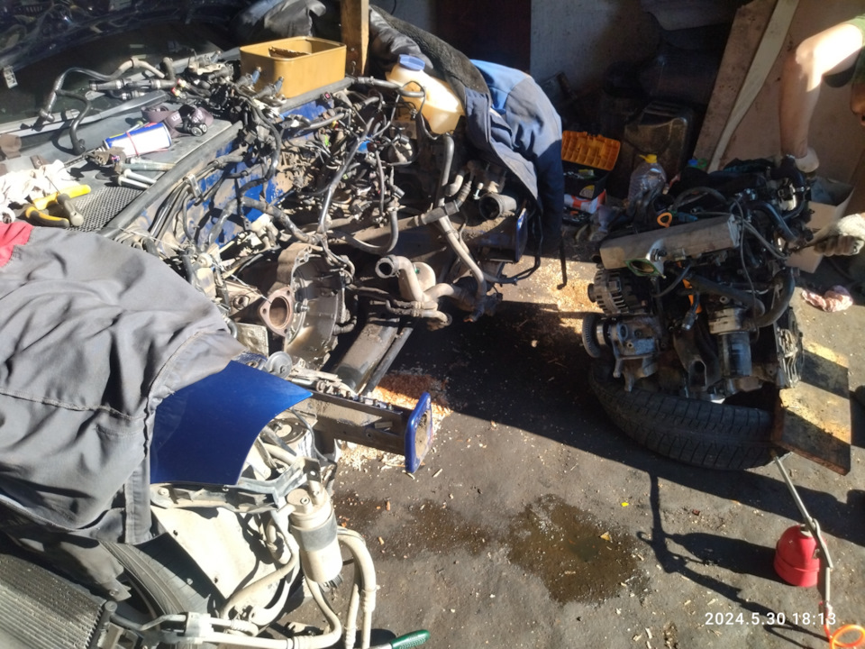 Замена Сальника КВ — Volkswagen Passat B5, 1,8 л, 2002 года | плановое ...