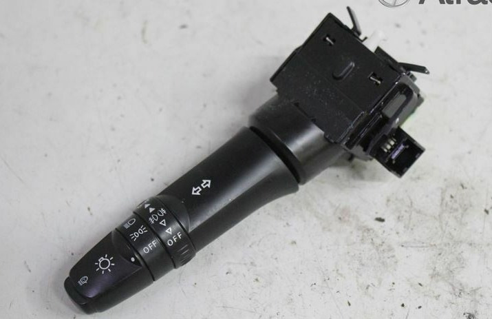 Установка подрулевых переключателей от лансер 10(Part 1) — Mitsubishi ...