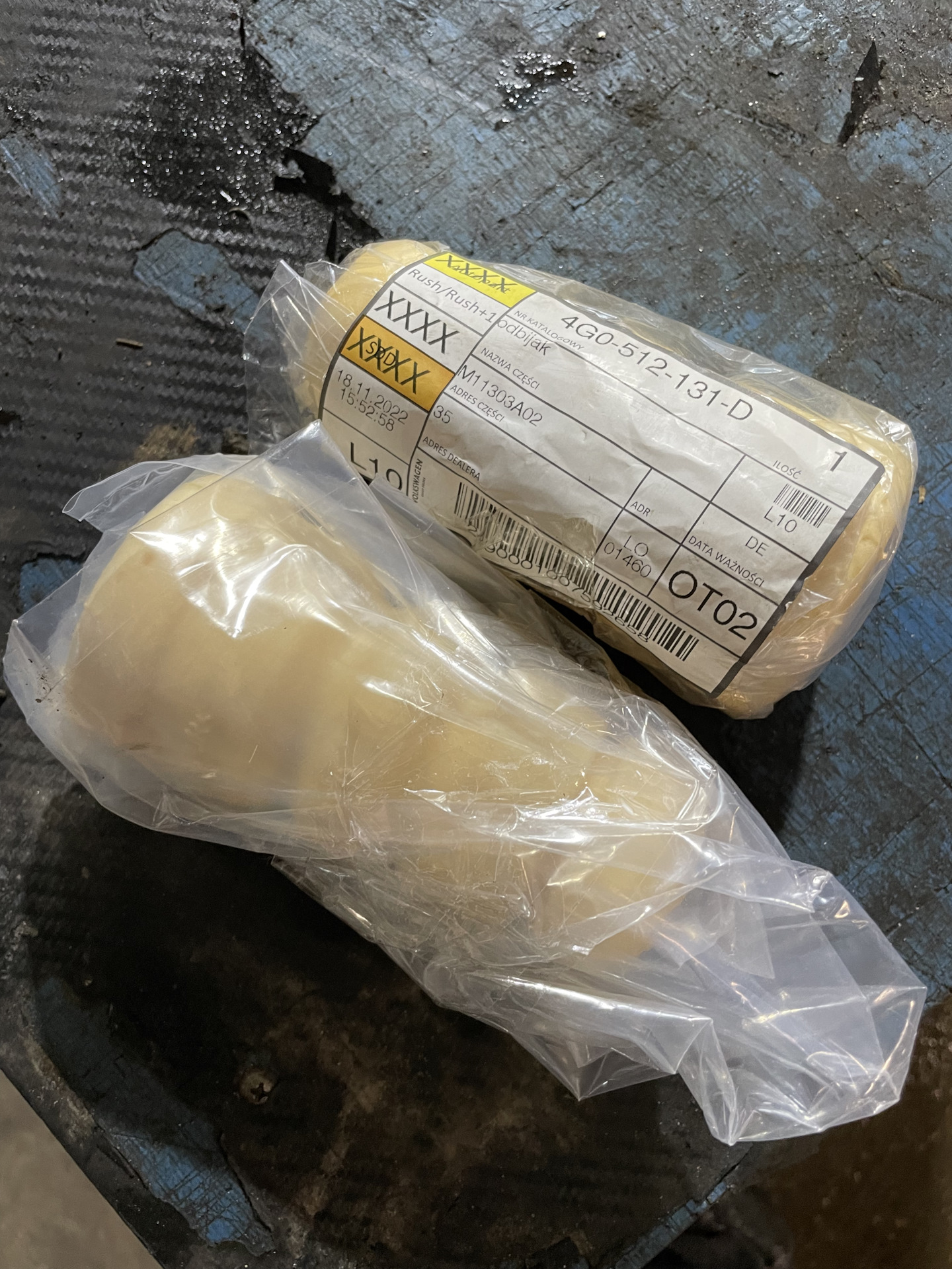 Замена отбойников задних амортизаторов! — Audi Allroad (C7), 3 л, 2013 ...