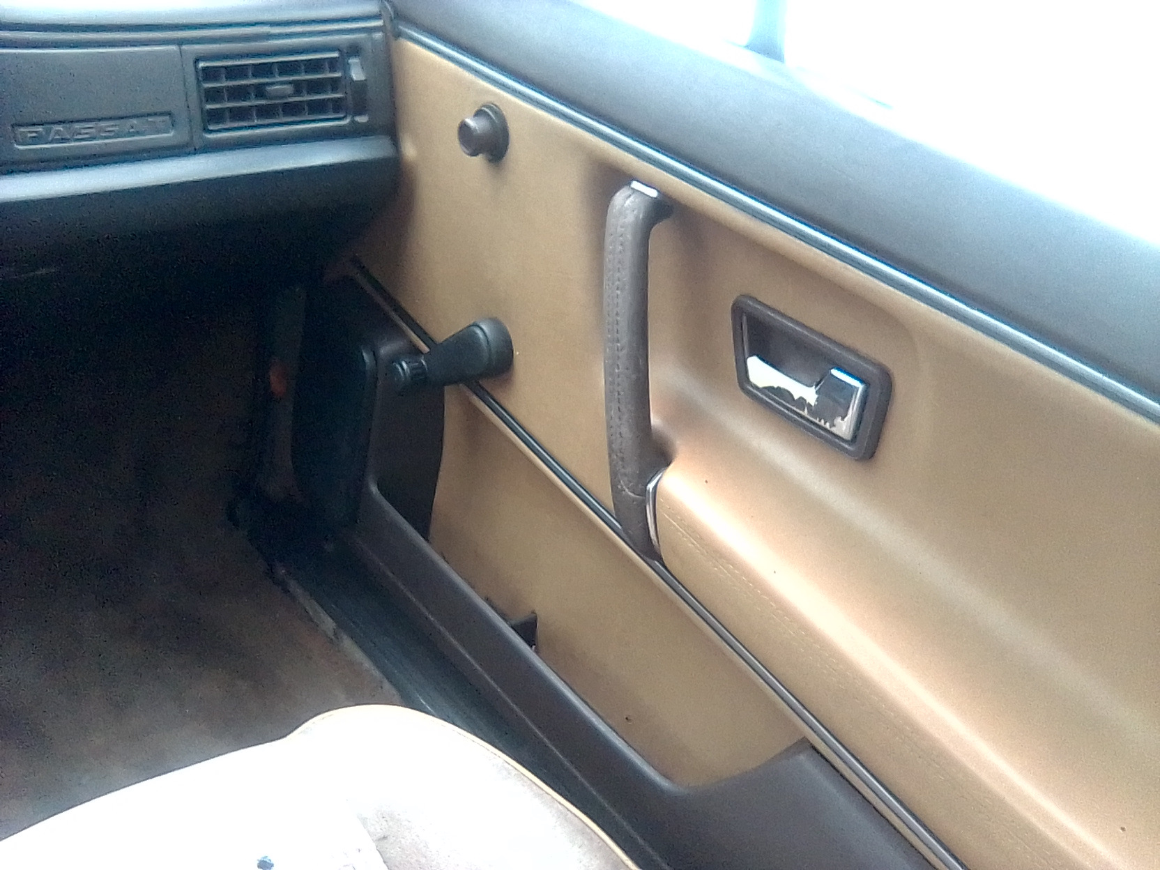 Салон — Volkswagen Passat B2, 1,8 л, 1982 года | фотография | DRIVE2