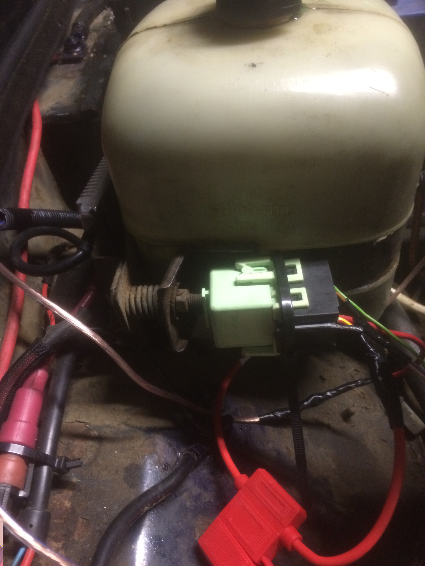 Колодки задние замена — Volkswagen Polo Sedan, 1,6 л, 2011 года | визит ...