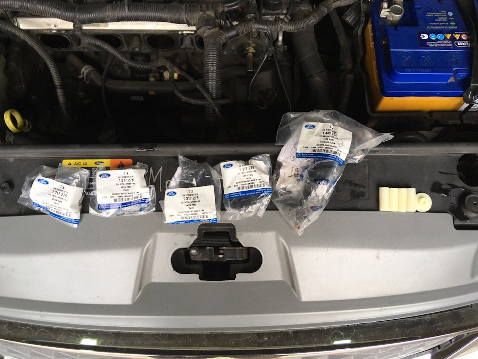 Впускной коллектор и другие мелочи — Ford Mondeo III, 1,8 л., 2006 года ...