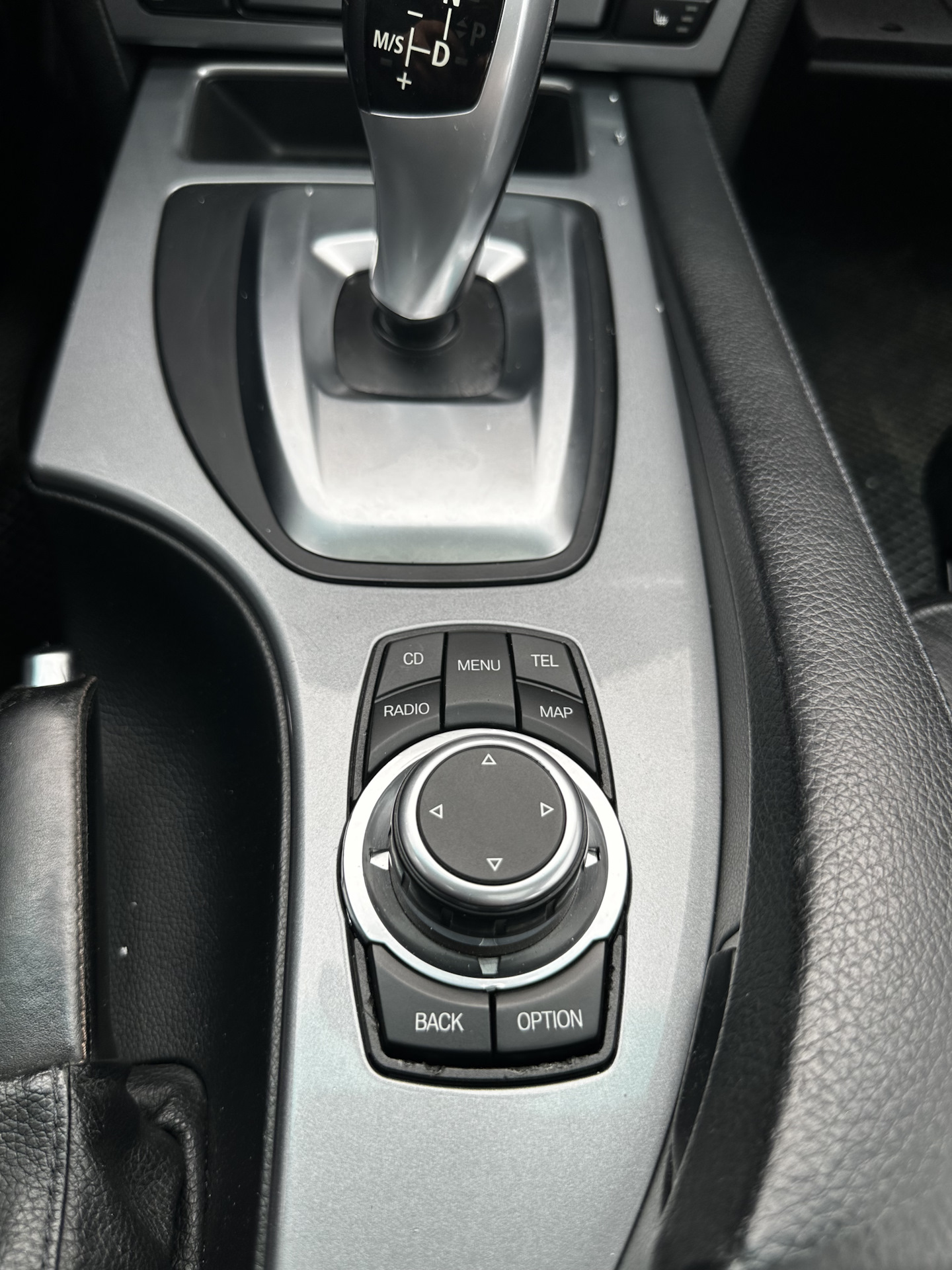 Замена кнопок idrive — BMW 5 series (E60), 3 л, 2009 года | своими ...