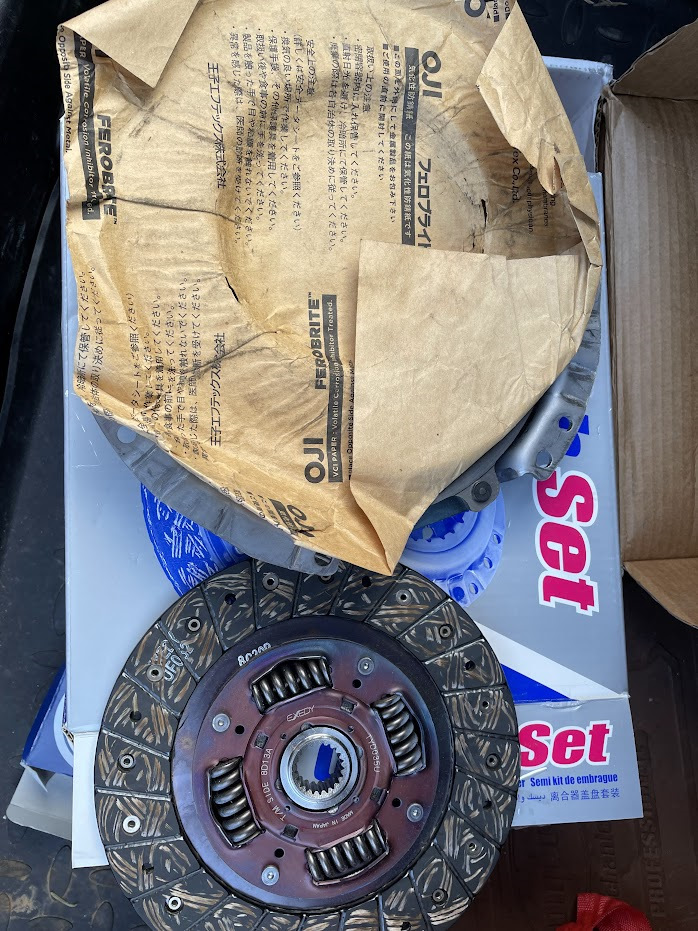 Замена сцепления — Toyota Avensis II, 1,8 л, 2004 года | визит на ...