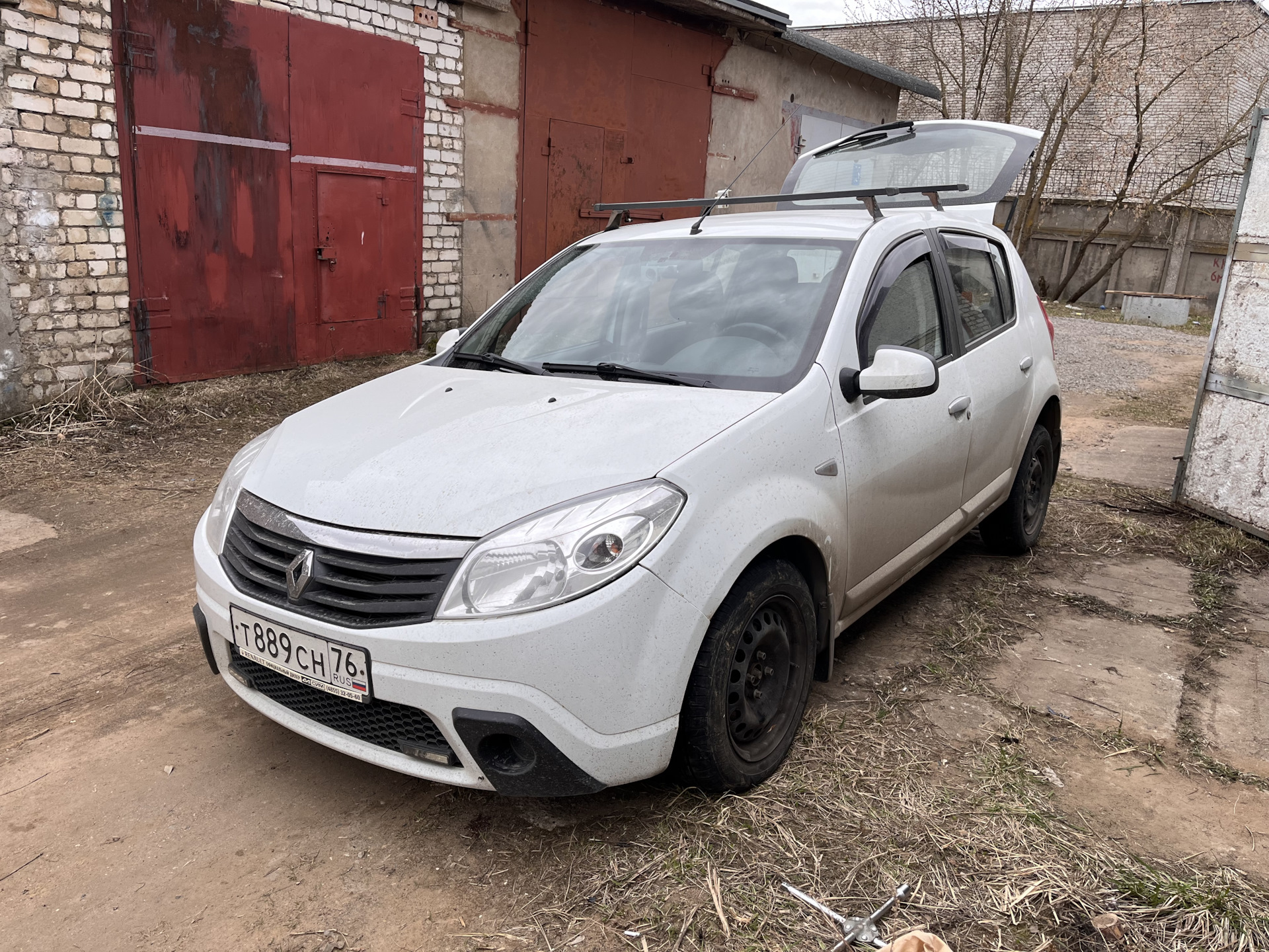 зима-лето — Renault Sandero 1G, 1,6 л, 2013 года | шины | DRIVE2