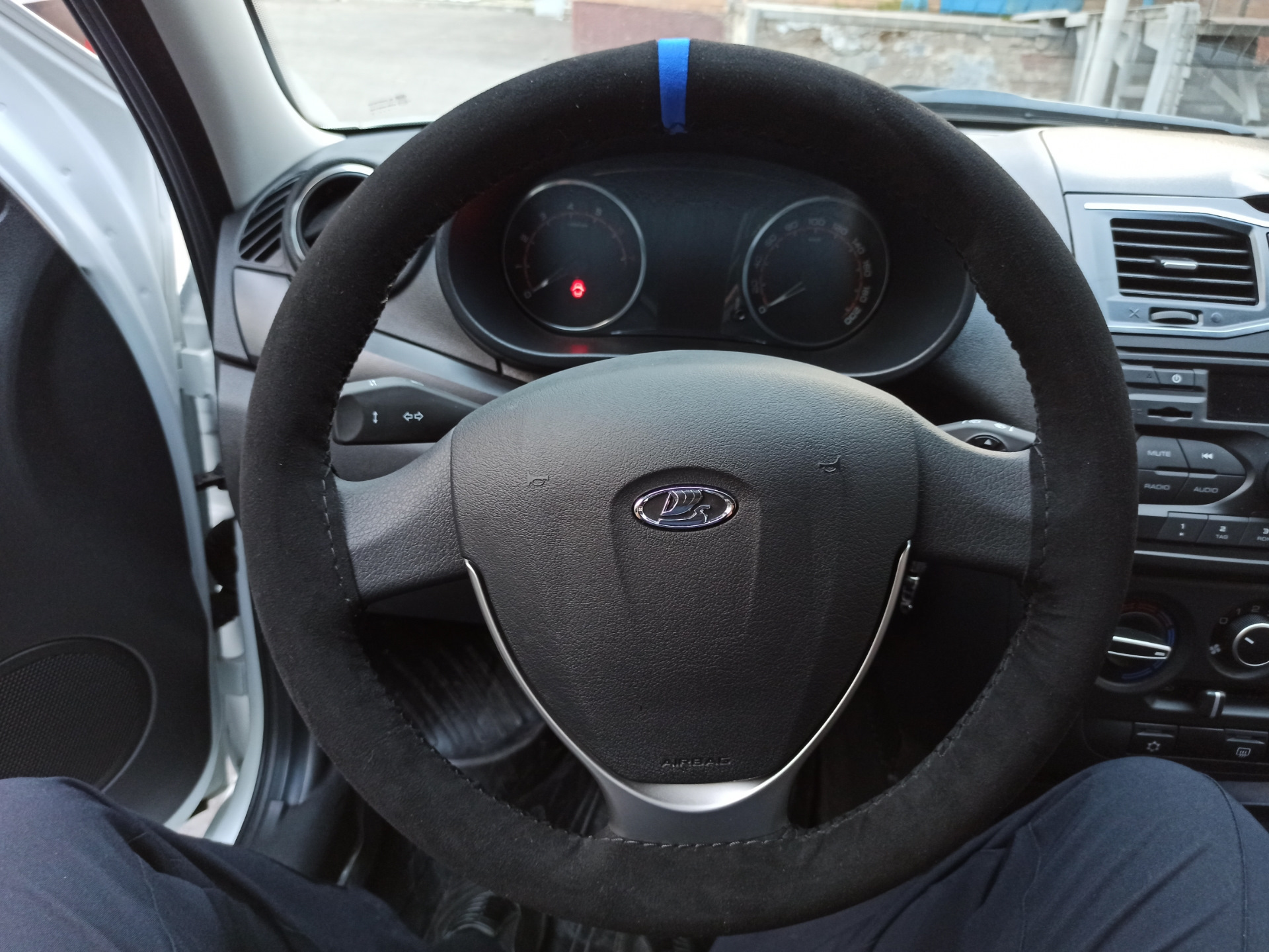 Руль — Lada Гранта (2G) FL, 1,6 л, 2021 года | аксессуары | DRIVE2