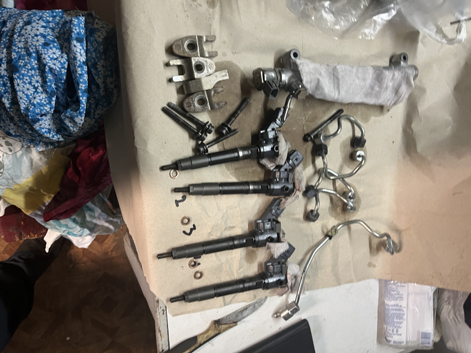 Замена клапанной крышки, чистка ЕГР и прочее — Volvo V60 (2G), 2 л ...