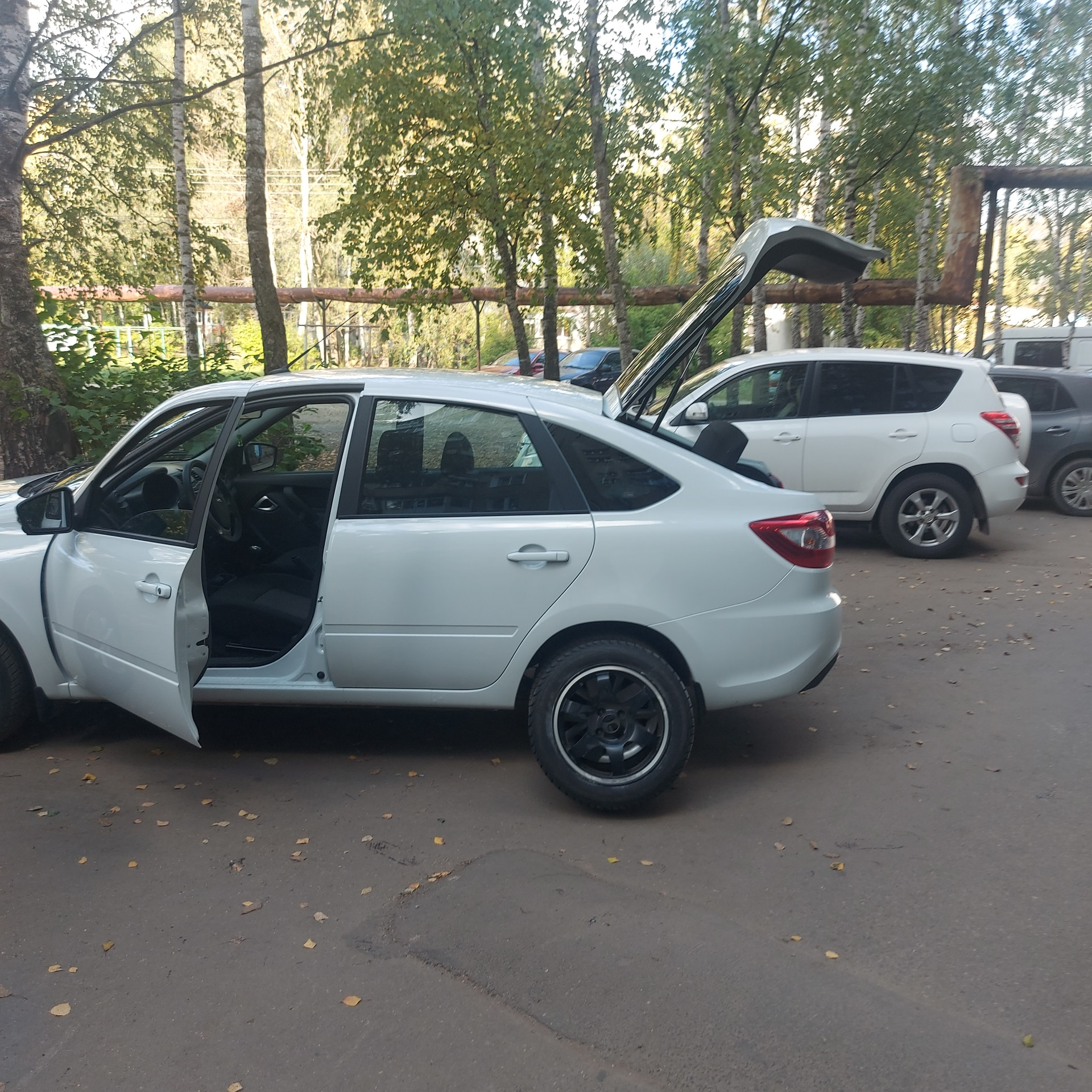 Купил 15-е слики на гранту. — Lada Гранта Лифтбек (2G), 1,6 л, 2023 ...