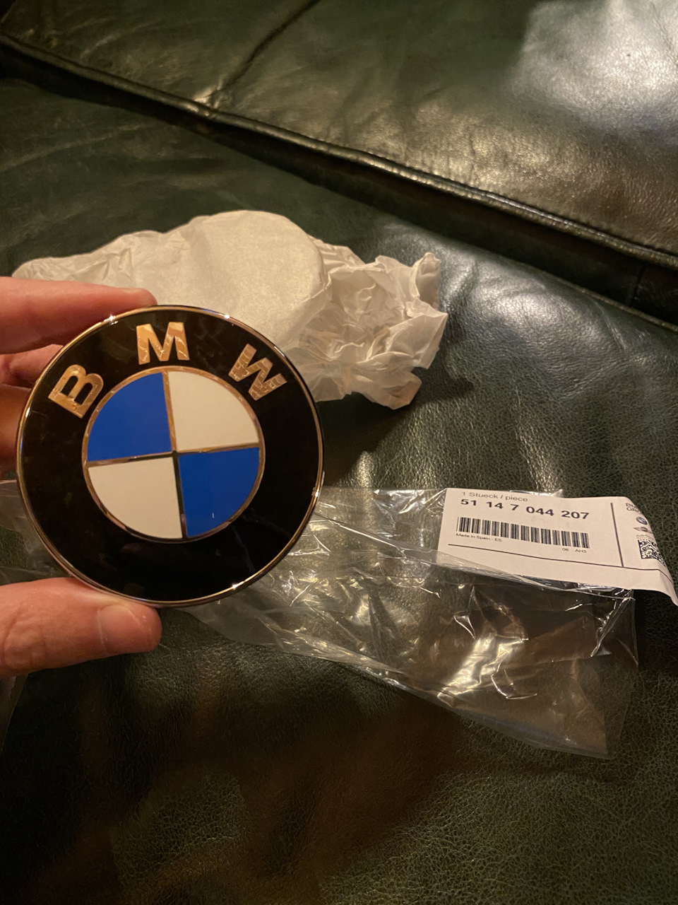 Эмблема на капот — BMW Z4 (E85), 3 л, 2003 года | аксессуары | DRIVE2